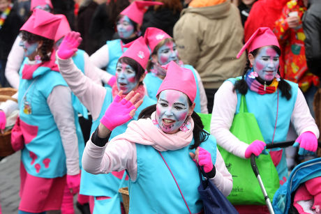 Carnival Parade On Fat Thursday Muelheimkaerlich Editorial Stock Photo ...