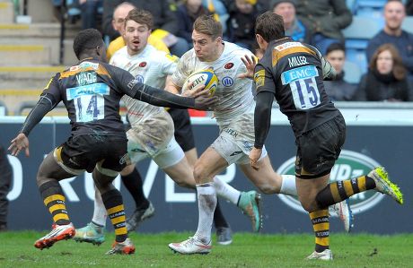 Saracens Chris Wyles On Break Beats Editorial Stock Photo - Stock Image ...