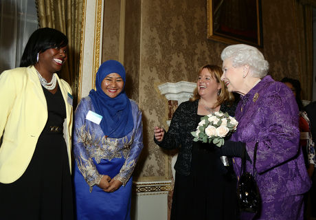 Queen Elizabeth Ii Speaking Guests Editorial Stock Photo - Stock Image ...
