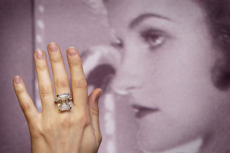 THE DORIS DUKE JEWELLERY COLLECTION, AT AUCTION, CHRISTIES, LONDON ...