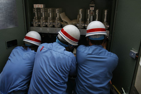 62 Japanese laborer Stock Pictures, Editorial Images and Stock Photos ...