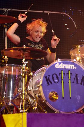 obituary - ex-scorpions drummer james kottak dies Stock Photos ...
