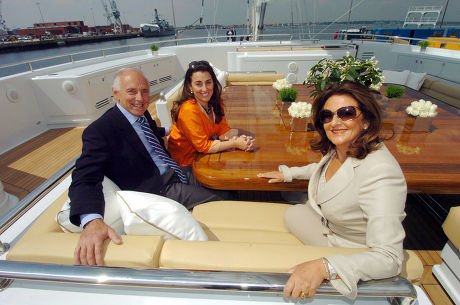 Mirabella V Worlds Largest Single Masted Editorial Stock Photo - Stock ...