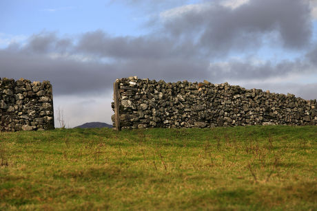Stone Wall Fence Entrance Gateway Ireland Editorial Stock Photo - Stock ...