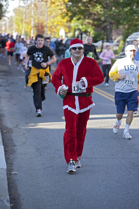 Man Dressed Santa Claus Runs Detroit Editorial Stock Photo - Stock ...