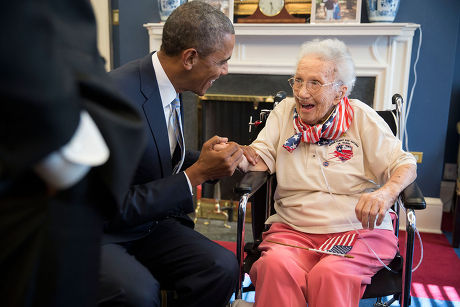 This President Barack Obama Reading Briefing Editorial Stock Photo ...