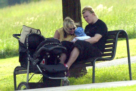 NATALIE APPLETON, LIAM HOWLETT AND BABY ACE IN PRIMROSE HILL PARK ...