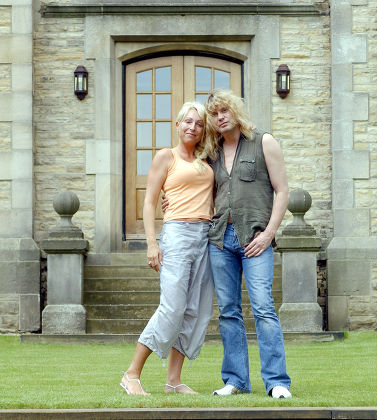 imágenes de HOLMWOOD HOUSE, HOME OF DEF LEPPARD GUITARIST AND SONG ...