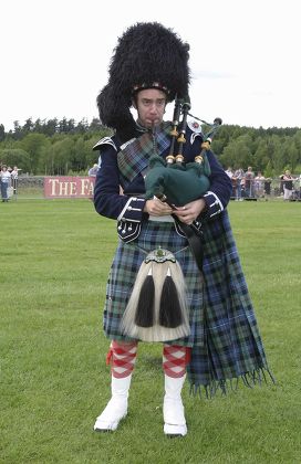 Cast Emmerdale Have Charmed Their Scottish Editorial Stock Photo ...