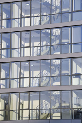 32 Steps of the headquarters building Stock Pictures, Editorial Images ...