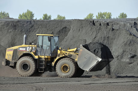 51 Coal loader Stock Pictures, Editorial Images and Stock Photos ...