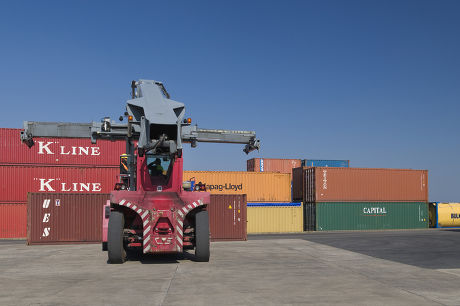 28 Container stacker Stock Pictures, Editorial Images and Stock Photos ...