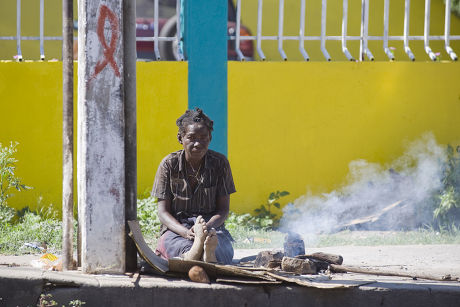 Homeless Woman Cooking Meal On Sidewalk Editorial Stock Photo - Stock ...