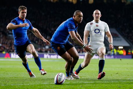England Full Back Mike Brown Chips Editorial Stock Photo - Stock Image ...