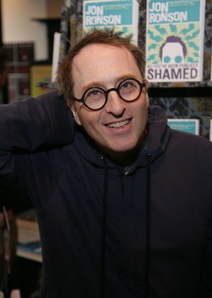 __COUNT__ Jon Ronson 'So You Have Been Publicly Shamed' book promotion ...