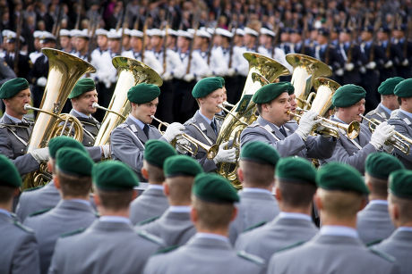 69 German soldiers parade in berlin Stock Pictures, Editorial Images ...