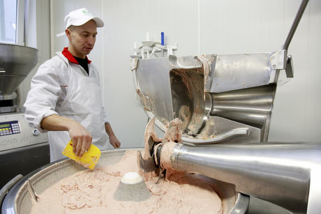 Model Released Butcher Apprentice Creating Sausages Editorial Stock ...