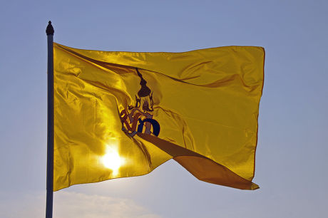 14 Sovereign crest Stock Pictures, Editorial Images and Stock Photos ...