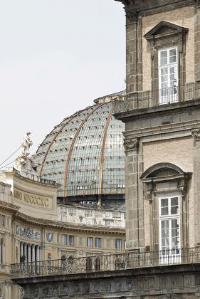 25 Domed windows Stock Pictures, Editorial Images and Stock Photos ...