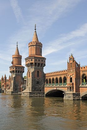 Oberbaumbruecke Bridge Berlin Germany Europe Editorial Stock Photo ...
