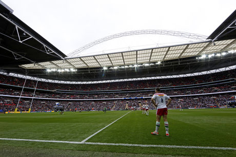 Inside Capacity Wembley Stadium Breaking Record Editorial Stock Photo ...