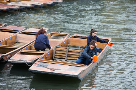 Punt Operators Bailing Out Their Boats Editorial Stock Photo - Stock ...