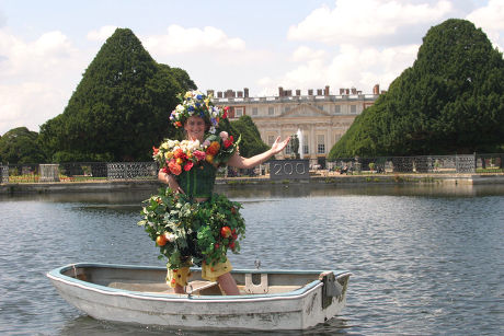 Hampton Court Flower Show Editorial Stock Photo - Stock Image ...