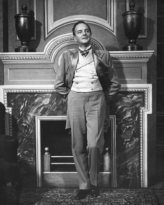 19 Maurice evans actor Stock Pictures, Editorial Images and Stock ...