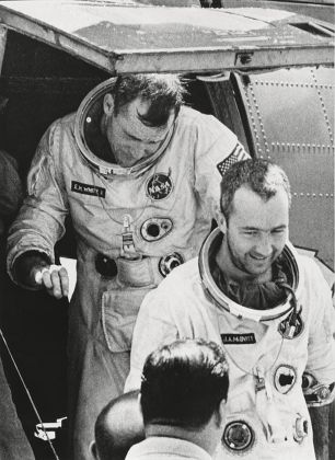 Nasa Astronauts James Mcdivitt Front Edward Editorial Stock Photo ...