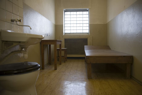 55 Federal penitentiary building Stock Pictures, Editorial Images and ...