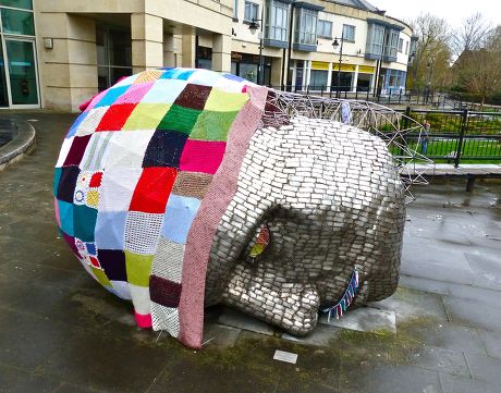 Famous Calne Head Sculpture By Randolph Editorial Stock Photo - Stock ...