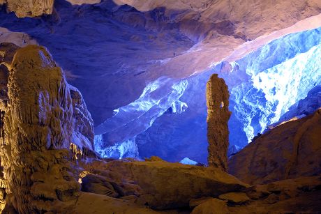 23 Dripstone formations Stock Pictures, Editorial Images and Stock ...