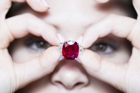 Superb Extremely Rare Sunrise Ruby 2559carat Editorial Stock Photo ...