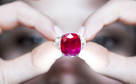 Superb Extremely Rare Sunrise Ruby 2559carat Editorial Stock Photo ...