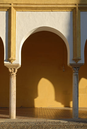 20 Arc pillars Stock Pictures, Editorial Images and Stock Photos ...