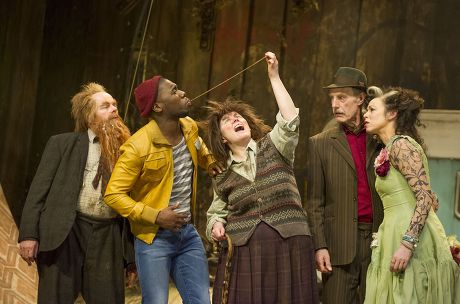 __COUNT__ 'The Twits' by Roald Dahl. Play performed at the Royal Court ...