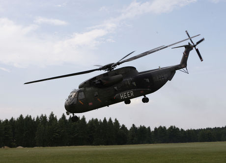 Paratrooper Helicopter Sikorsky Ch53 Medium Transport Editorial Stock ...