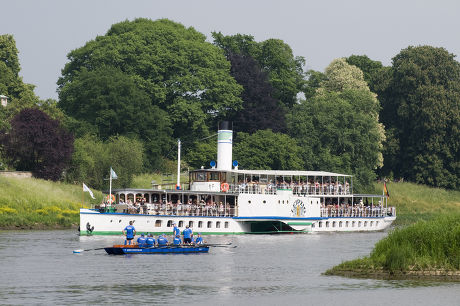 68 Paddle wheel ship Stock Pictures, Editorial Images and Stock Photos ...