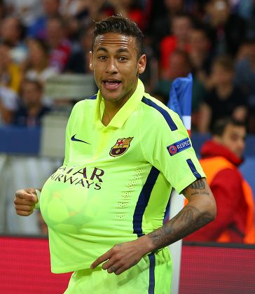 Neymar Fc Barcelona Celebrates Scoring His Editorial Stock Photo ...