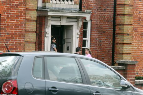 Ricky Gervais and Jane Fallon house hunting in North London, Britain ...