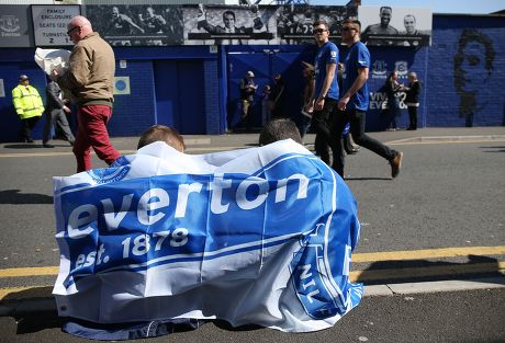 Two Young Everton Fans Sit Flag Editorial Stock Photo - Stock Image ...