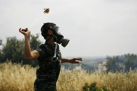 Masked Palestinian Protester Uses Slingshot Hurl Editorial Stock Photo ...