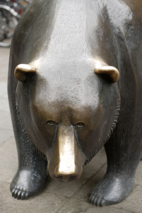 Bear Sculpture Boersenplatz Square Frankfurt Hesse Editorial Stock ...
