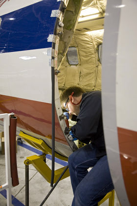 87 Repairing airplane Stock Pictures, Editorial Images and Stock Photos ...
