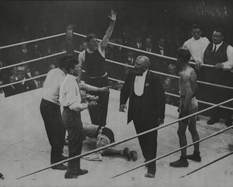 Boxing Bantamweight Fight Walter Ross V Editorial Stock Photo - Stock ...