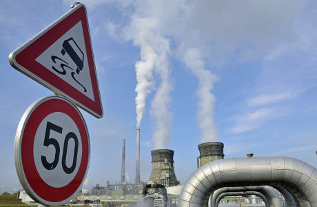 Rheinland Raffineriewerk Nord Shell Germany Oil Editorial Stock Photo ...