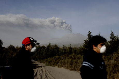 People Wear Masks After Calbuco Volcano Editorial Stock Photo - Stock ...