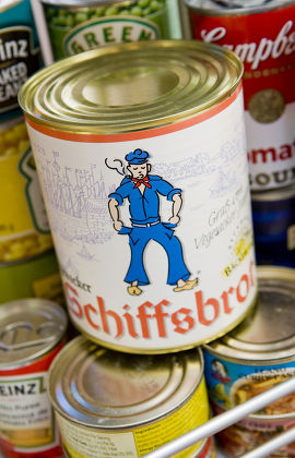 7 Sailor eating food Stock Pictures, Editorial Images and Stock Photos ...