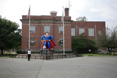 Memorial City Hall Supermans Home Town Editorial Stock Photo - Stock ...