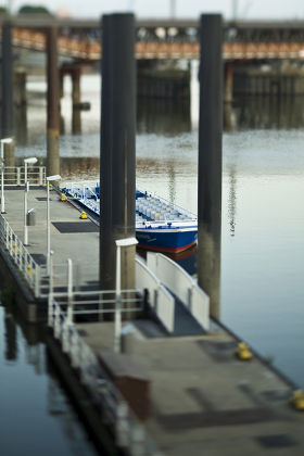 56 Pontoon bridge building Stock Pictures, Editorial Images and Stock ...